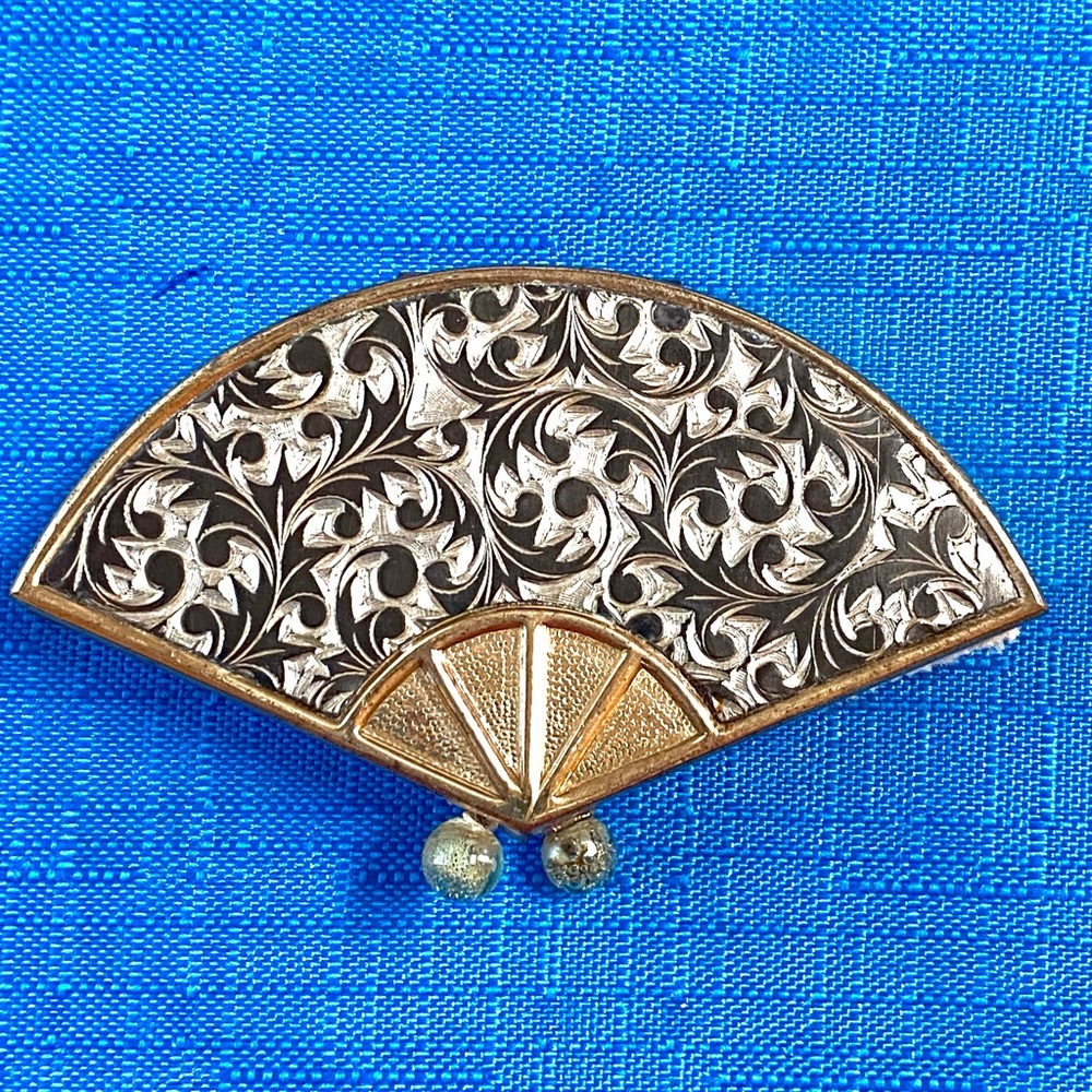 Vintage Damascene Pink Lady Fan Shape Compact All Ori… - Gem